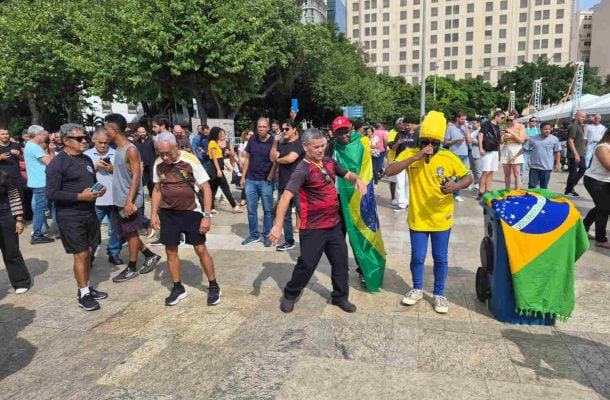 Com sósias e clamor por Neymar, Museu do Amanhã vive expectativa por ...