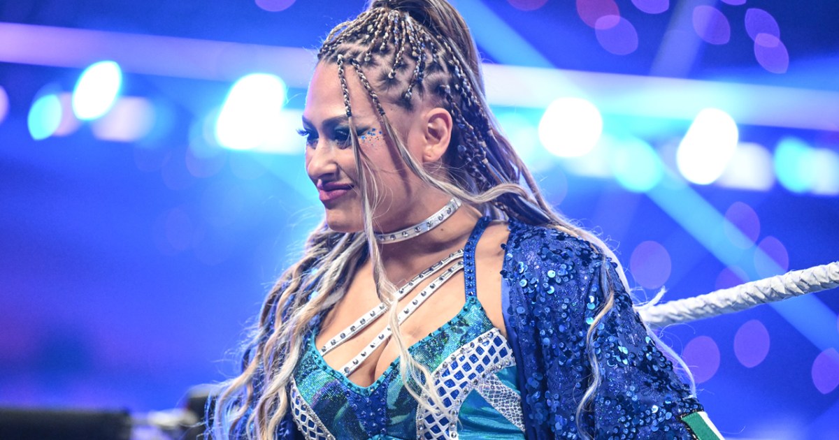WWE star Giulia reveals dramatic new look (photo)