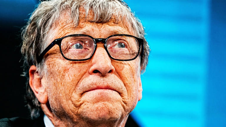 Bill Gates dumped the last of his foundation's Microsoft stock. But why?