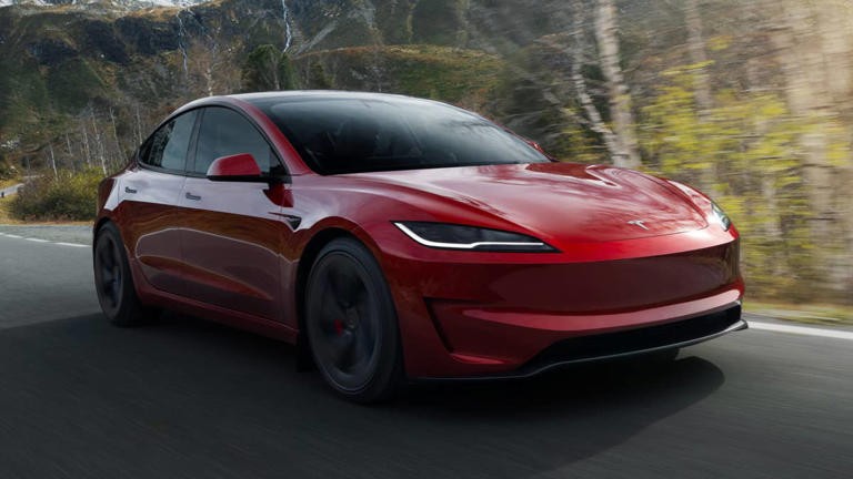 Tesla rolls out flexible Model 3 lease offers this May