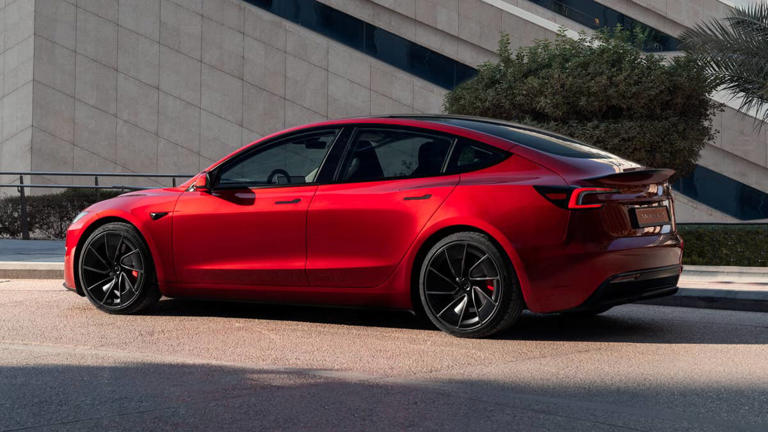 Tesla rolls out flexible Model 3 lease offers this May