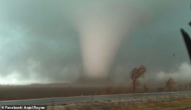 Deadly tornadoes and floods threaten millions across 13 US states in hours