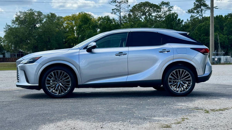 Lexus RX hot May lease specials cover gas, hybrid, and PHEV models