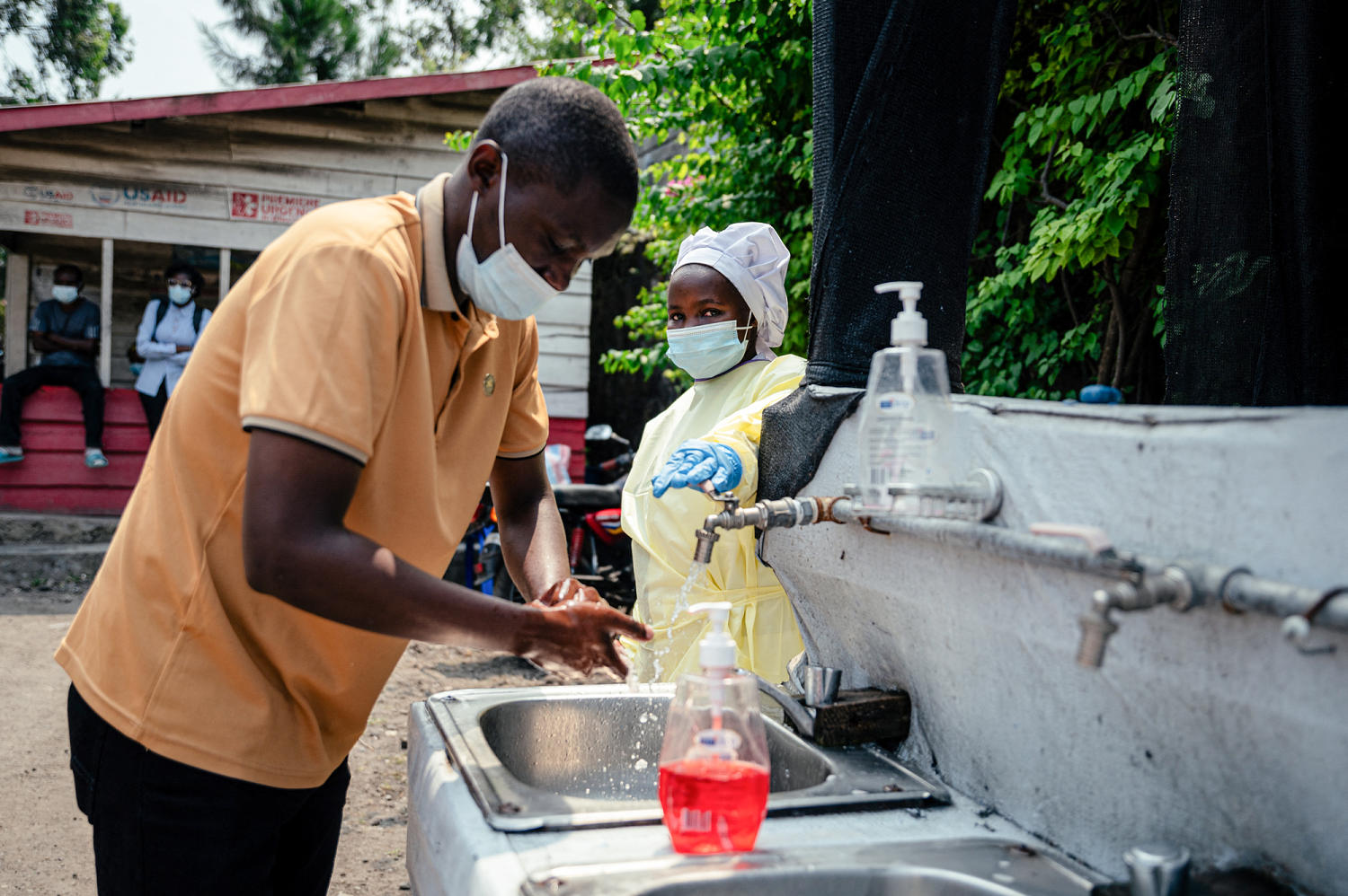 American working in Congo tests positive for Ebola, CDC says