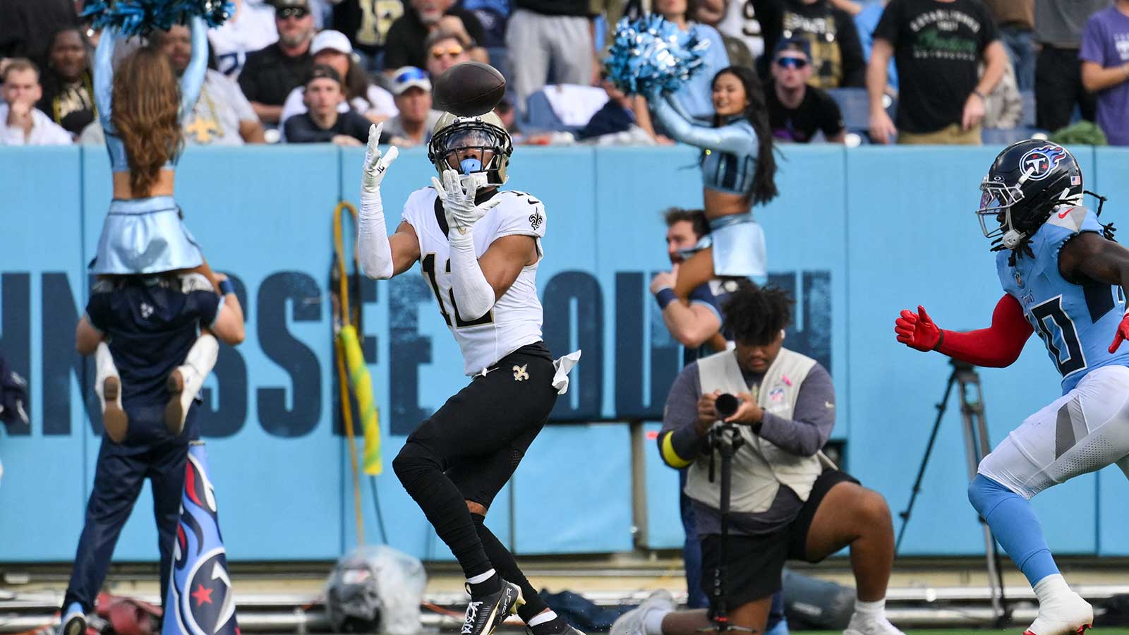 Saints’ Mickey Loomis gives vague update on Chris Olave contract situation