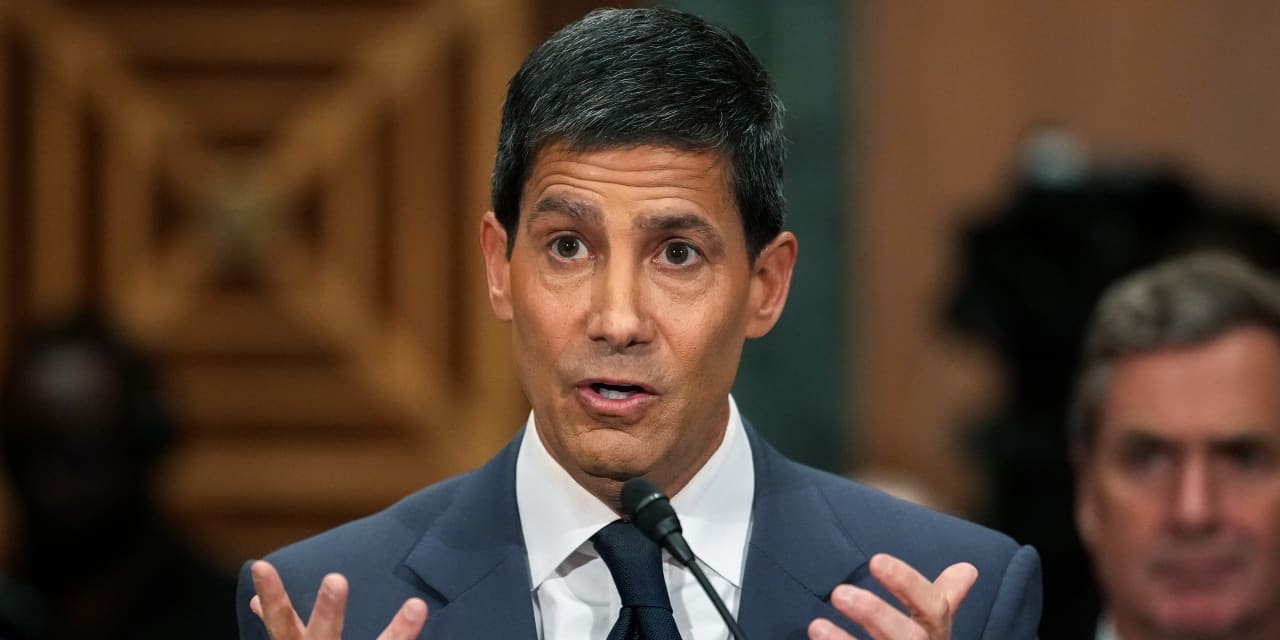 Kevin Warsh takes over as Fed chair today — after first swearing-in at ...
