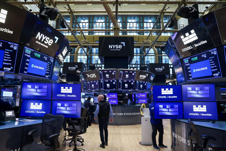 New York Fed warns about $69 trillion foreign investment 'burden' on US ...