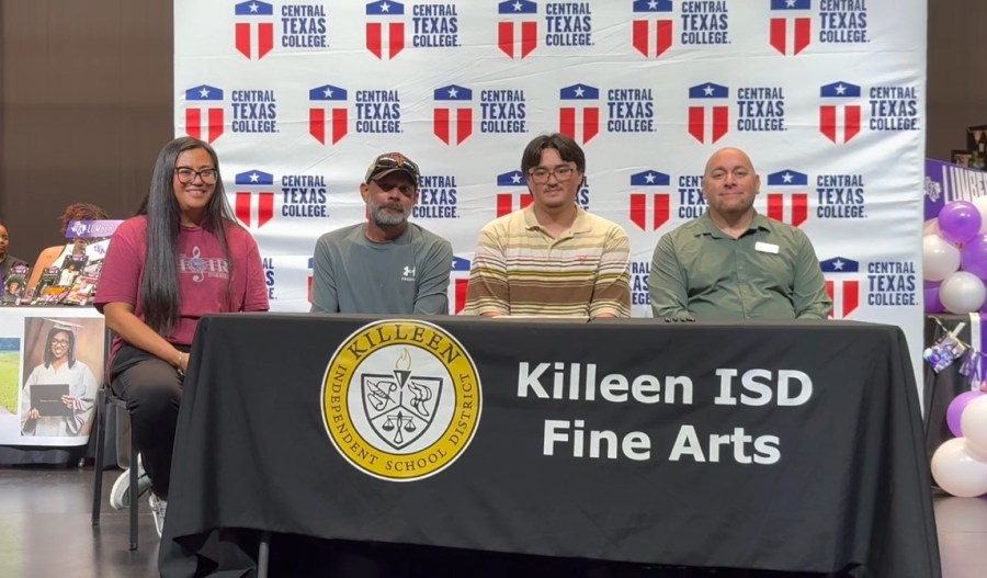 KISD’s Chapparal High School Commits 2 to CTC at Fine Arts signing ceremony