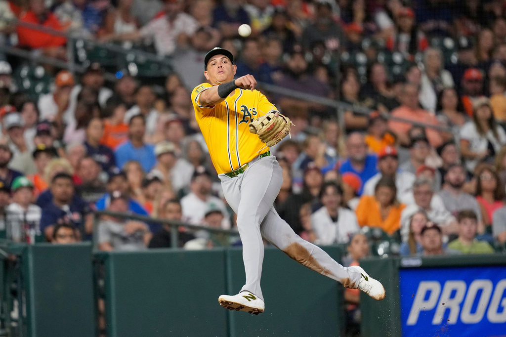 Veteran infielder Gio Urshela — best known for Yankees tenure — retires ...