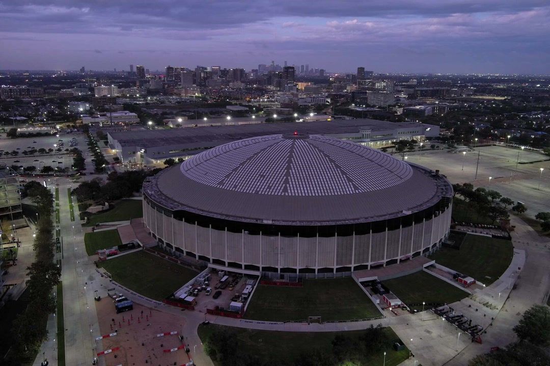 Former mayor suggests putting 'world's biggest casino' in Astrodome