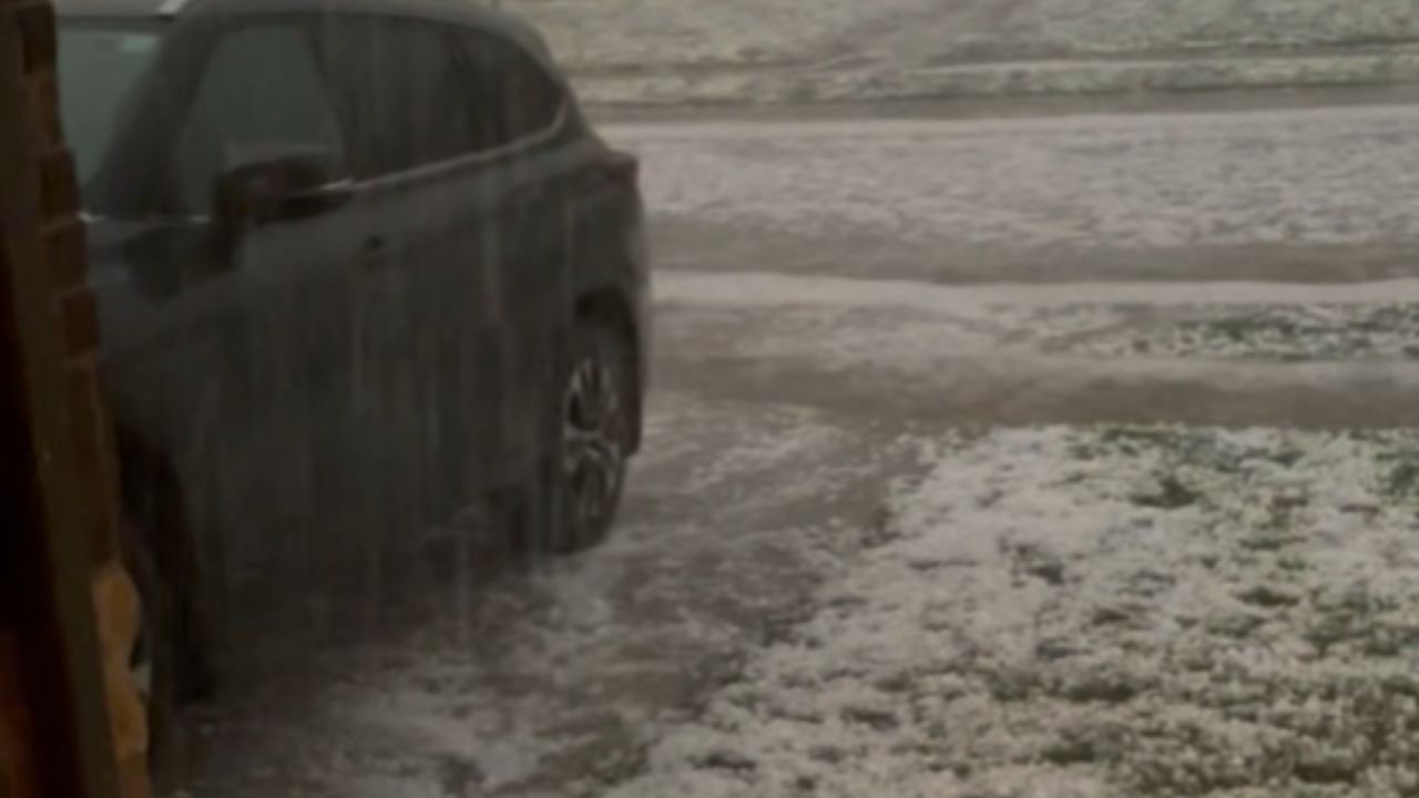 Golf ball-sized hail pours down during storm in Fate, Texas