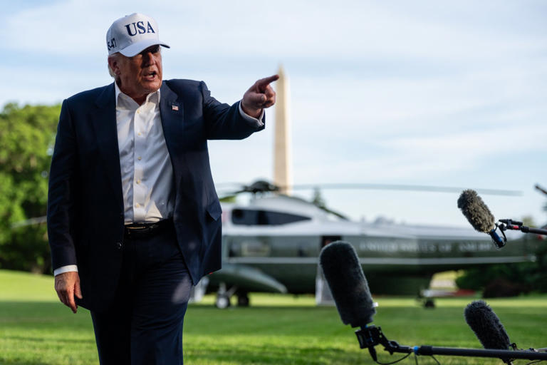 Trump psychs out Iran by 'holding off' on 'large scale assault' planned ...