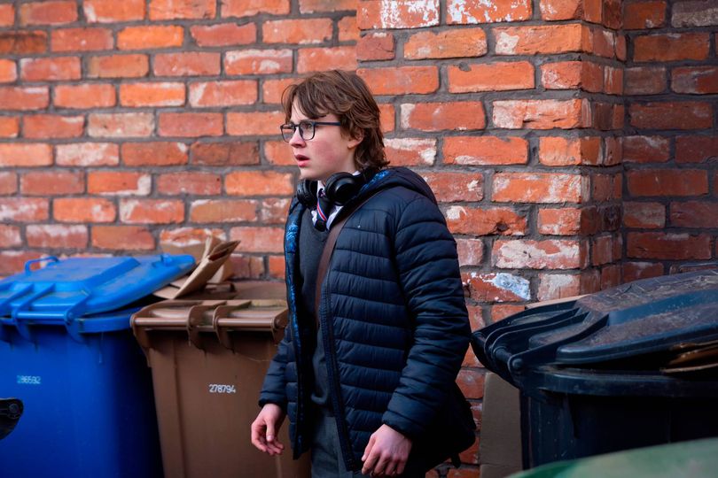 Coronation Street fans 'work out' Sam's next hallucination and it's ...