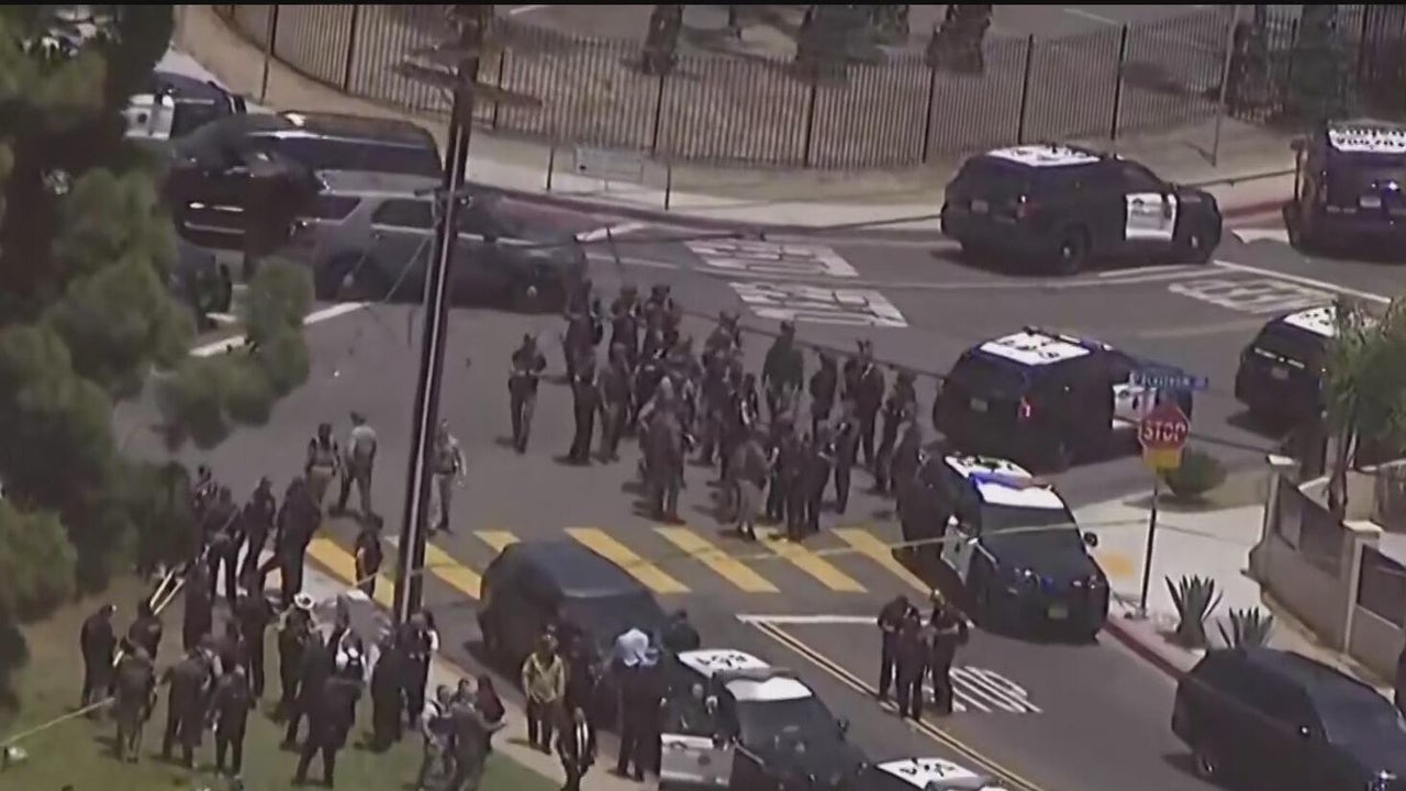 3 adults killed, 2 teen suspects dead after shooting at San Diego mosque