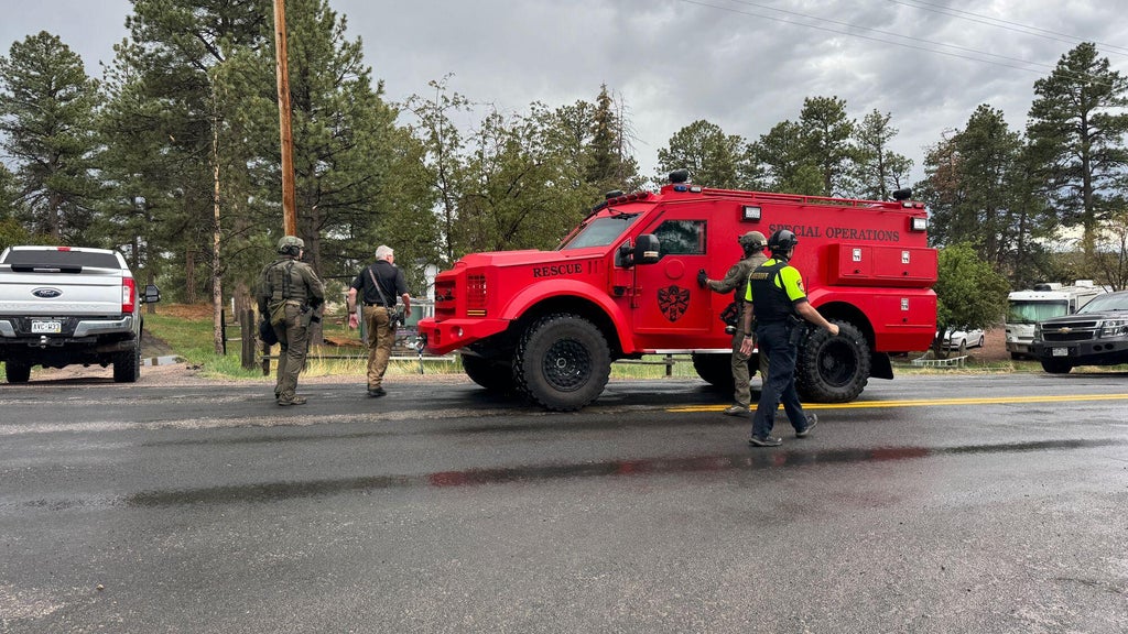 Suspect killed in shooting southeast of Denver after allegedly pointing ...