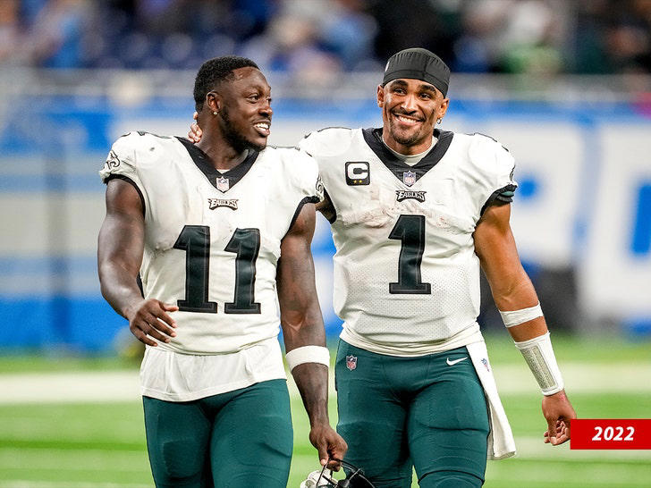 Philadelphia Eagles QB Jalen Hurts didn't attend AJ Brown's wedding