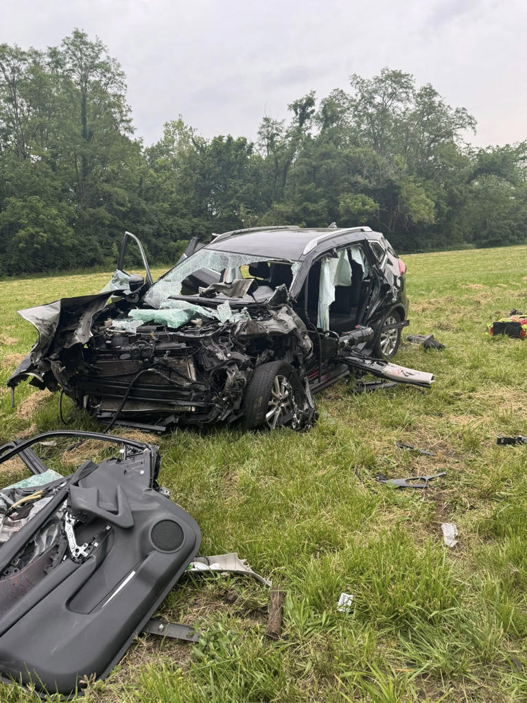 Loveland man killed, 3 hospitalized in Hamilton Township crash