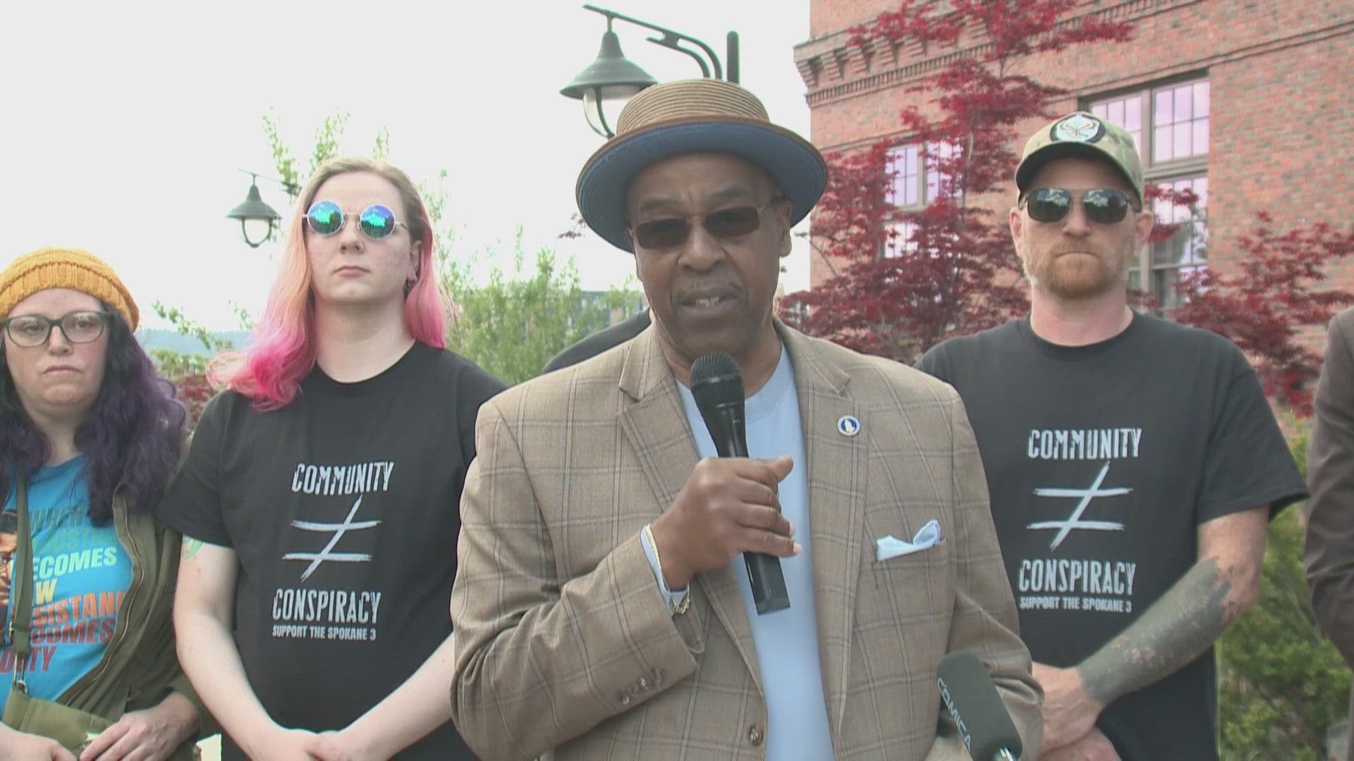Trial begins for 3 people involved in Spokane ICE protest, supporters ...