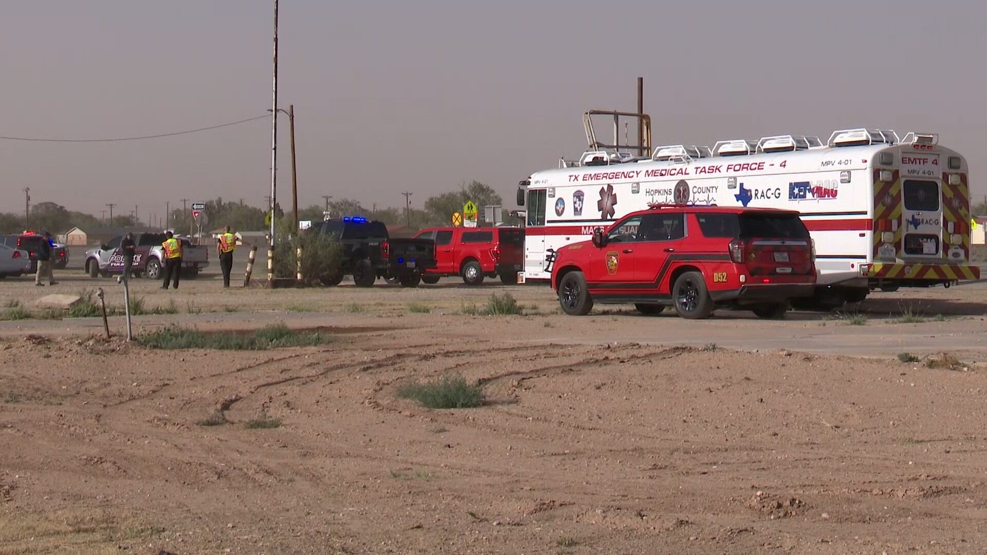 Residents returning to their homes after wildfires force evacuation in ...