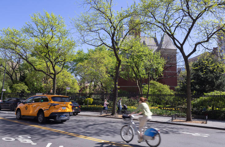 Garden visit: Jefferson Market Garden in Greenwich Village