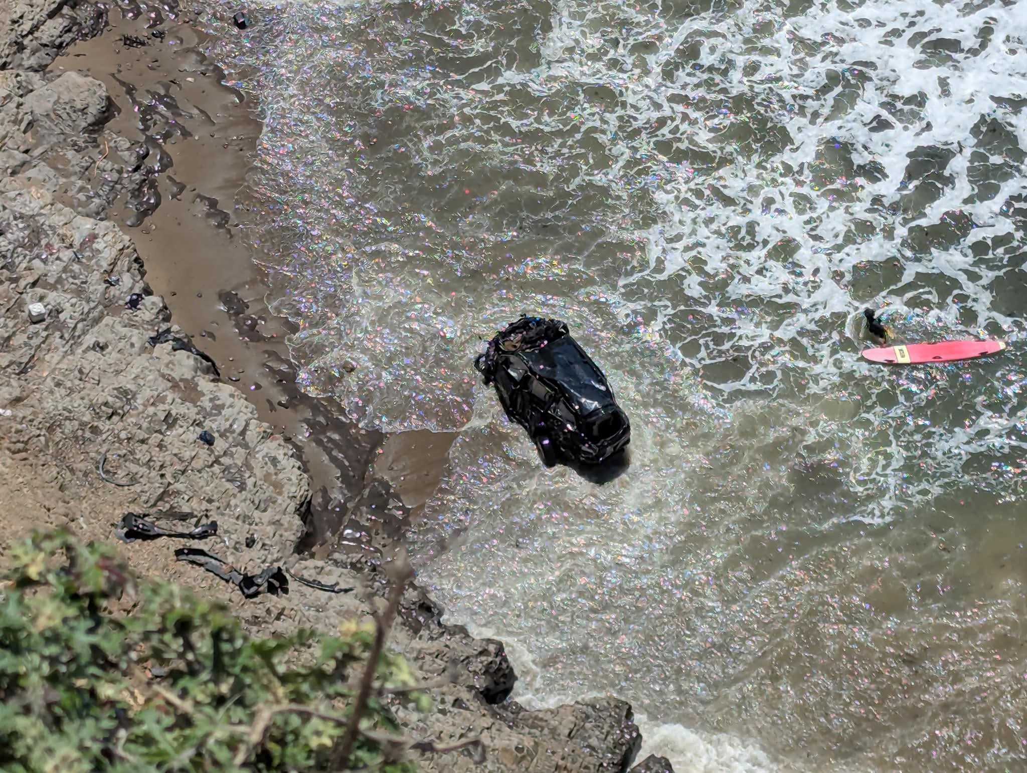 1 dead after vehicle plunges over 400 feet off cliff at a Santa Cruz ...