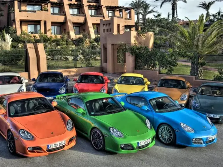¿De qué color es el coche que menos se roba en México? Estos autos son ...