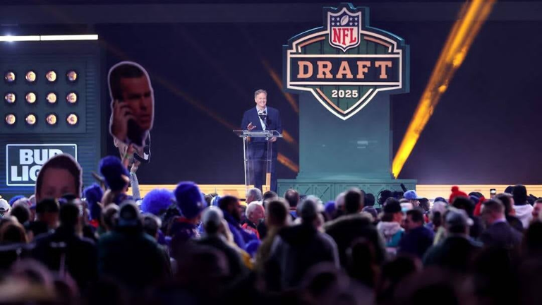 The NFL is reportedly considering awarding the 2028 draft to Minneapolis
