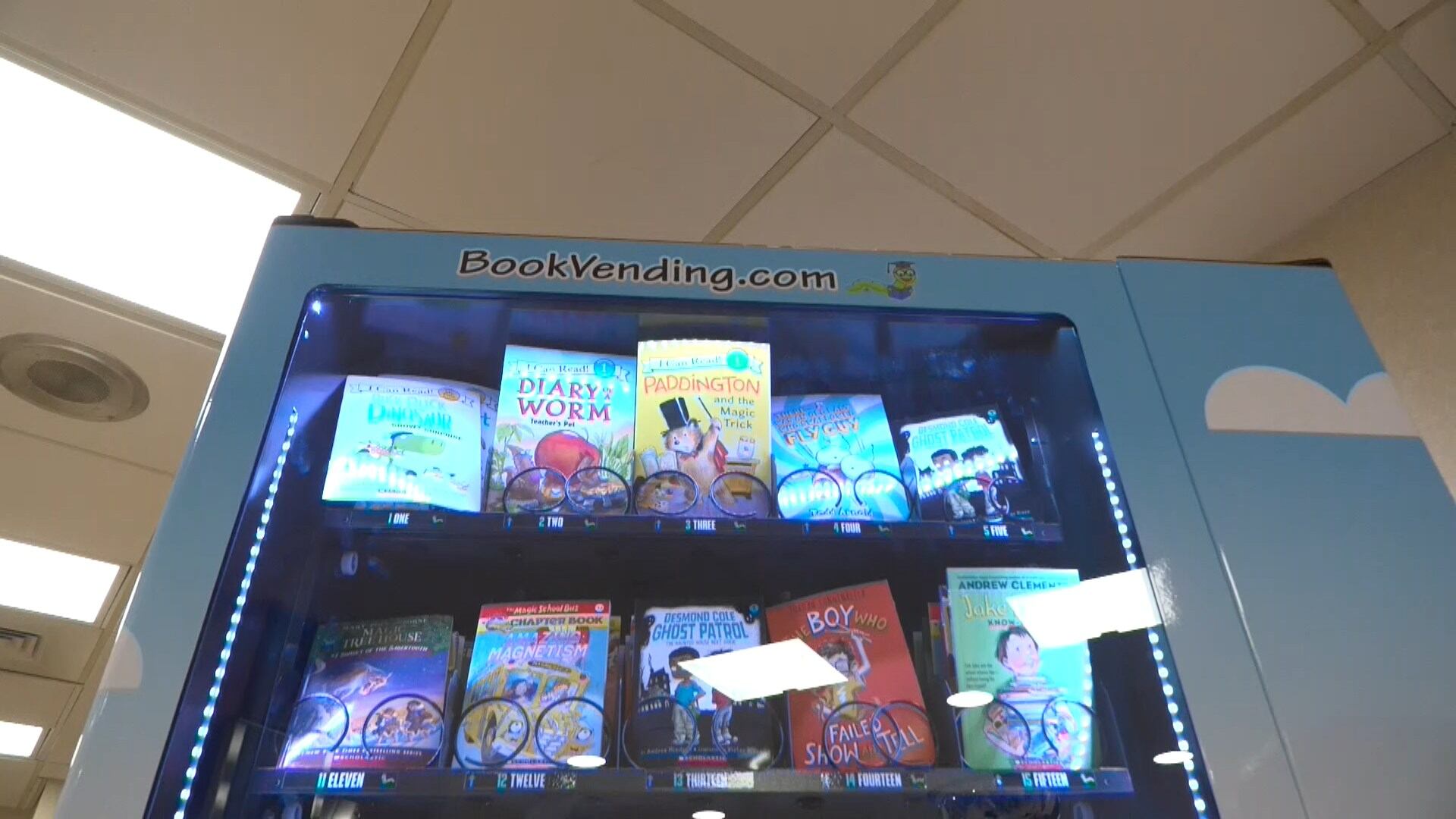 Atmos Energy donates book vending machine to Covenant Children’s