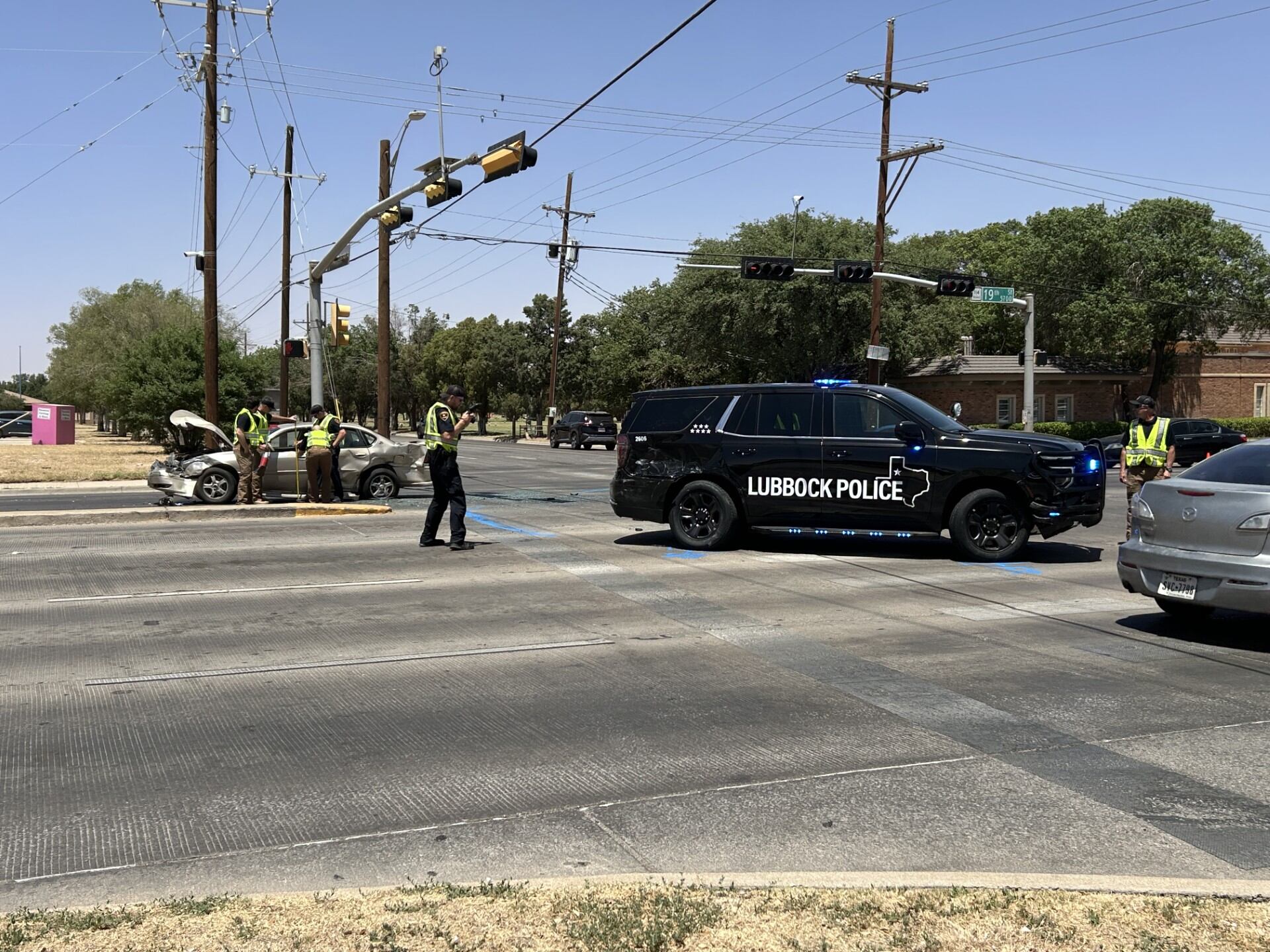 LPD officer involved in crash at 19th and Frankford Ave.