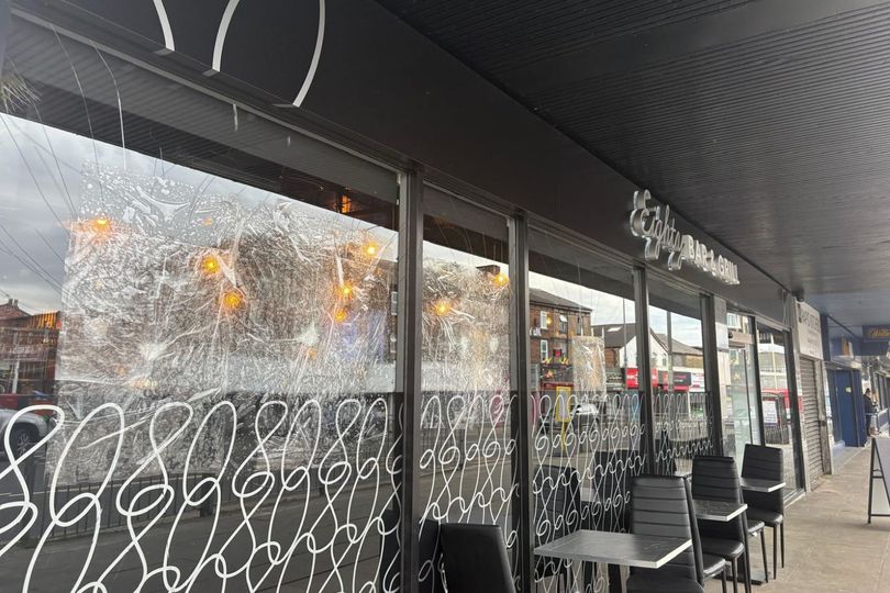 Suspects smash Walton Vale bar's window with hammers
