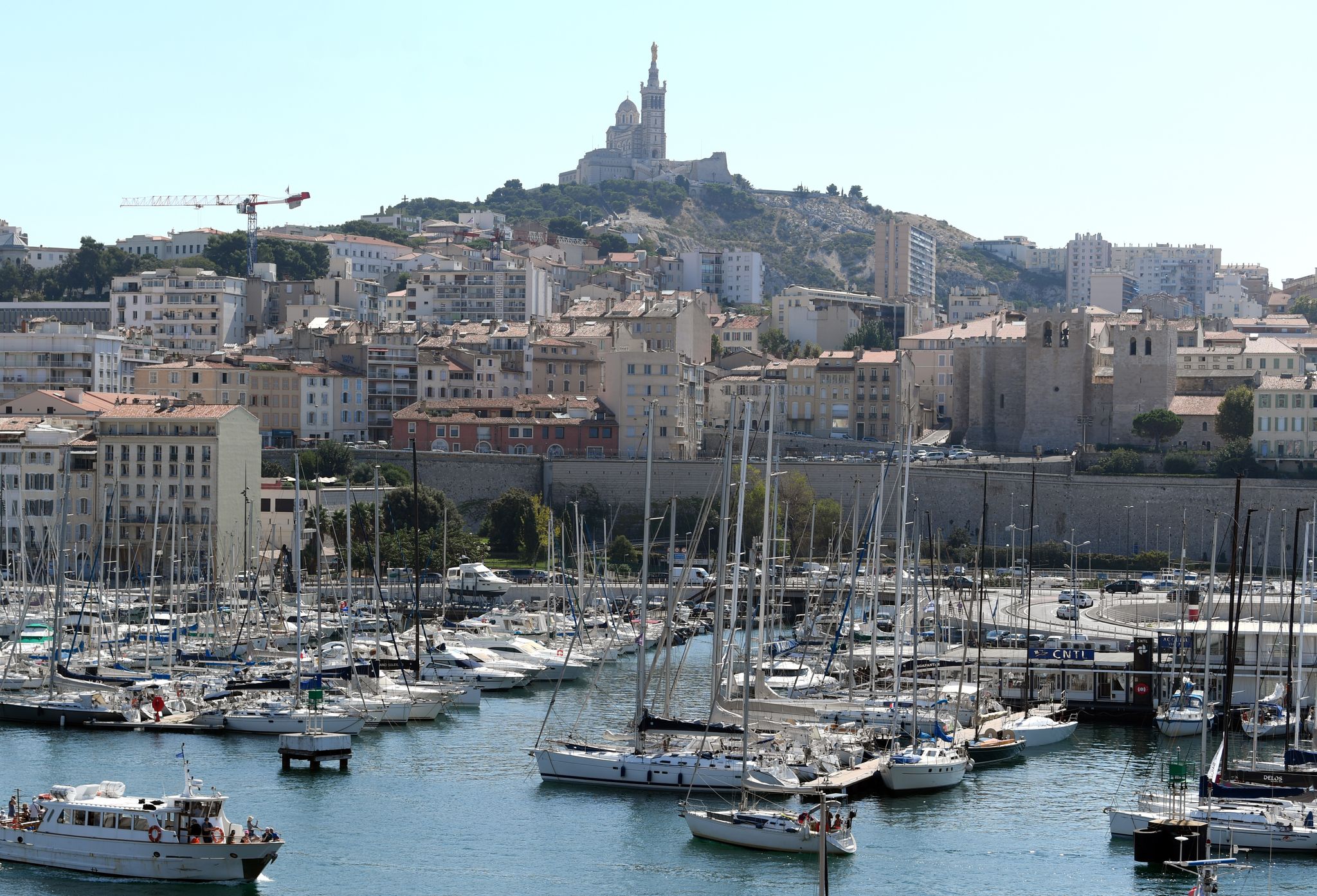 Marseille trial of 20 drug gang members begins in bid to curb turf war