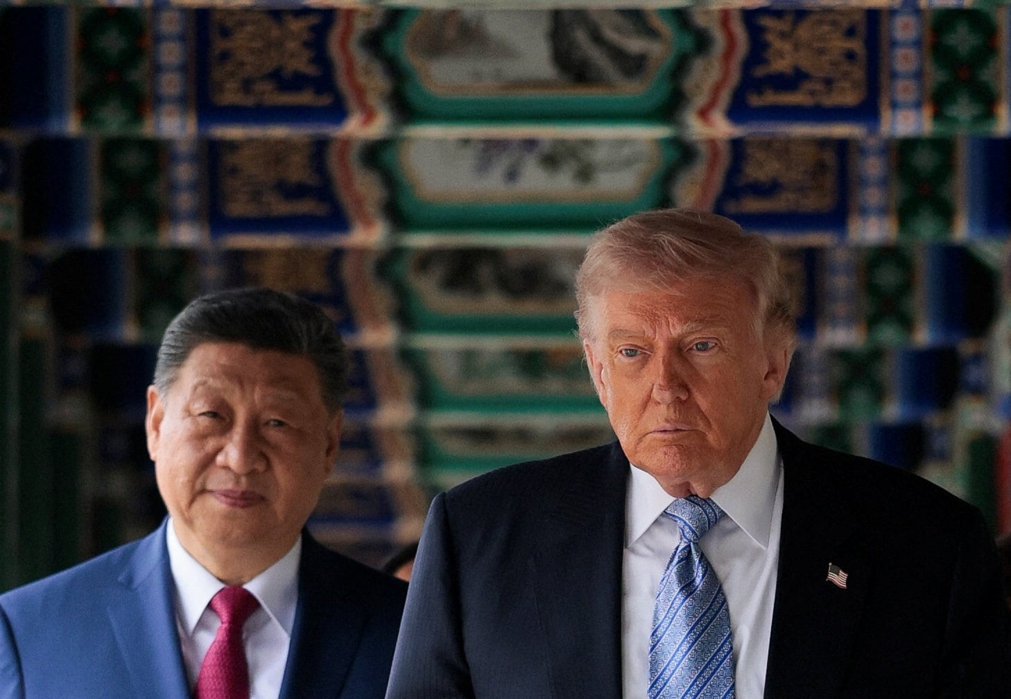 Swaggering MAGA goon humiliated by Chinese security
