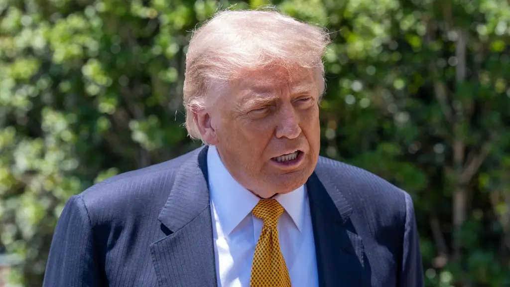 Republicans get warning sign on key bloc as Hispanic voters turn on Trump