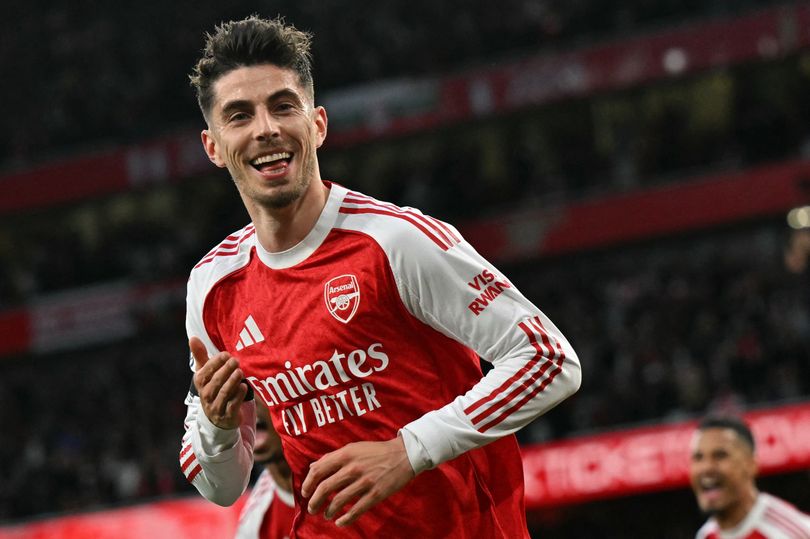 Arsenal's Kai Havertz avoids red card for 'vicious' challenge in ...