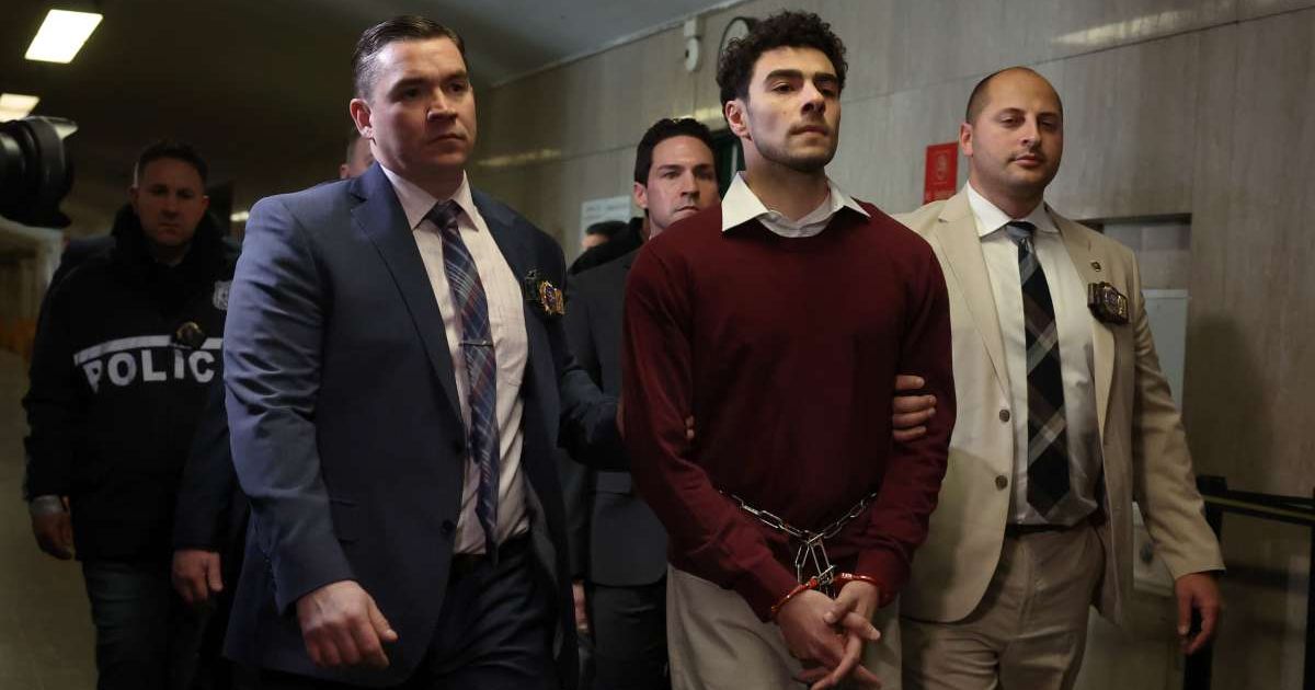 NY judge tosses key backpack evidence against Luigi Mangione in ...