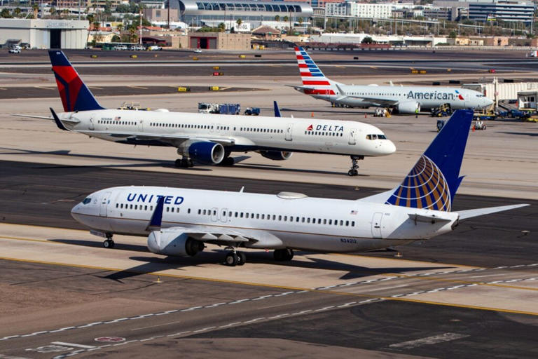 Delta Air Lines stock is pulling back today: What's happening?