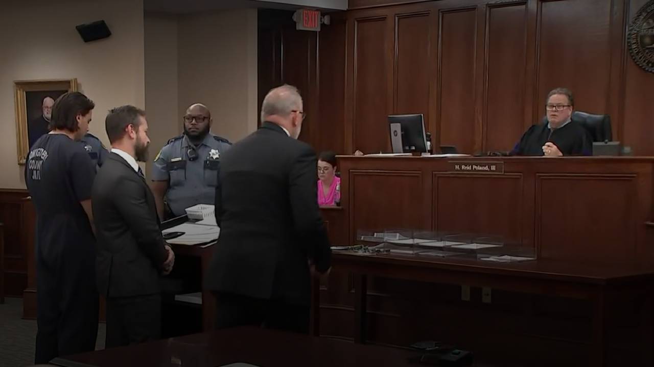 ChudTheBuilder's bond set at $1.25 million after courthouse shooting