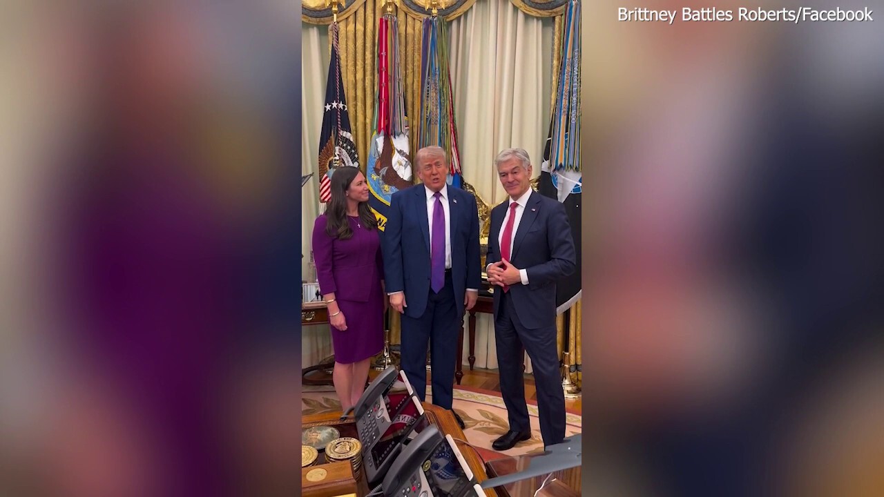Trump sends encouraging message to Alabama teen battling cancer after ...