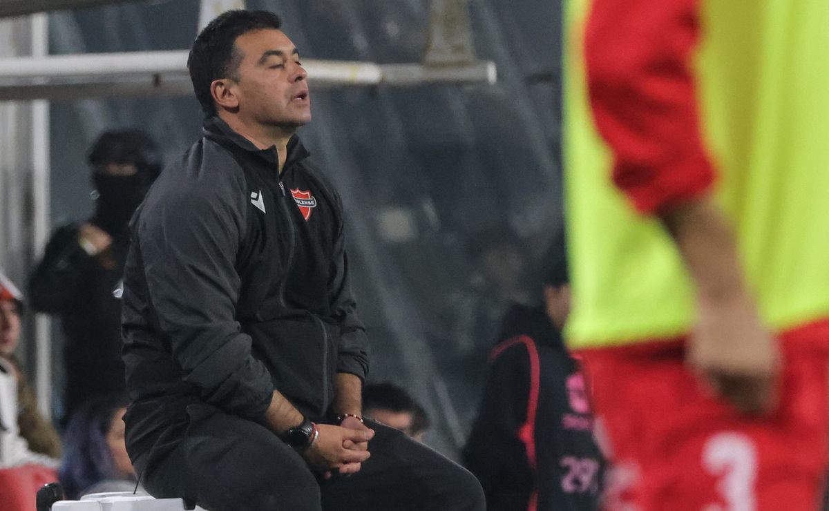 Juan José Ribera tras la derrota 6-2 de Ñublense en el Monumental alude ...