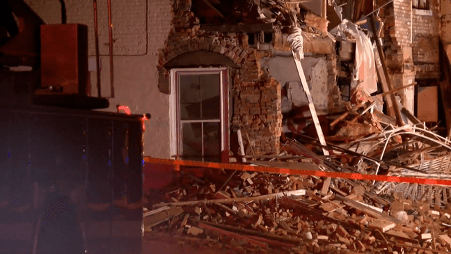 Busy Cincinnati road closes after 3-story building collapses: 'Sounded ...