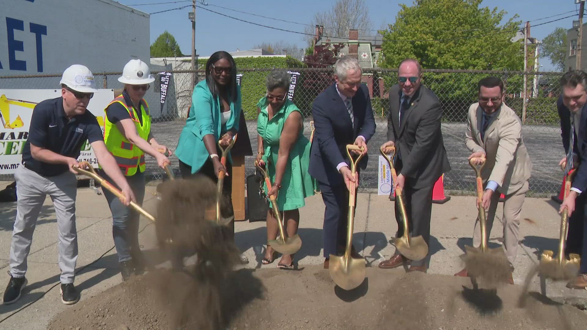 Mayor Ryan's Buffalo Middle Main Streetscape project breaks ground