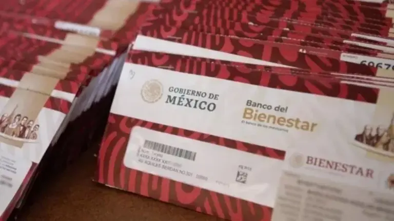 Bienestar lanza aviso urgente para adultos mayores con tarjeta vencida