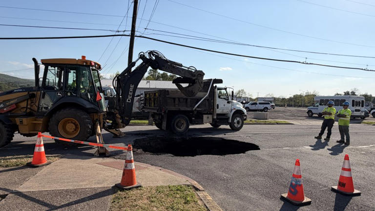 Sinkhole, water main break closes Wilkes-Barre road