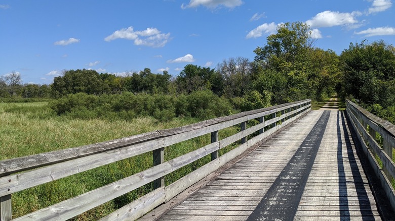 Running between Madison and Milwaukee is Wisconsin's scenic state trail ...