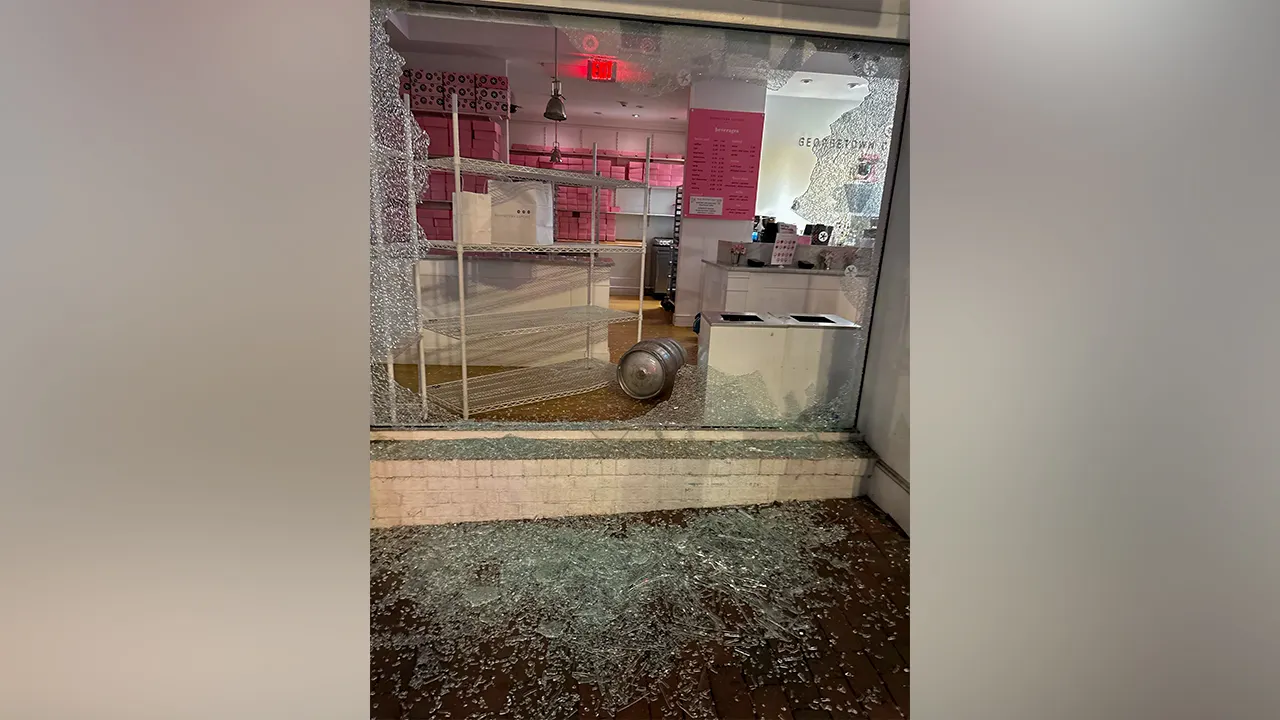 Georgetown Cupcake keg-throwing suspect turned in by his own father ...
