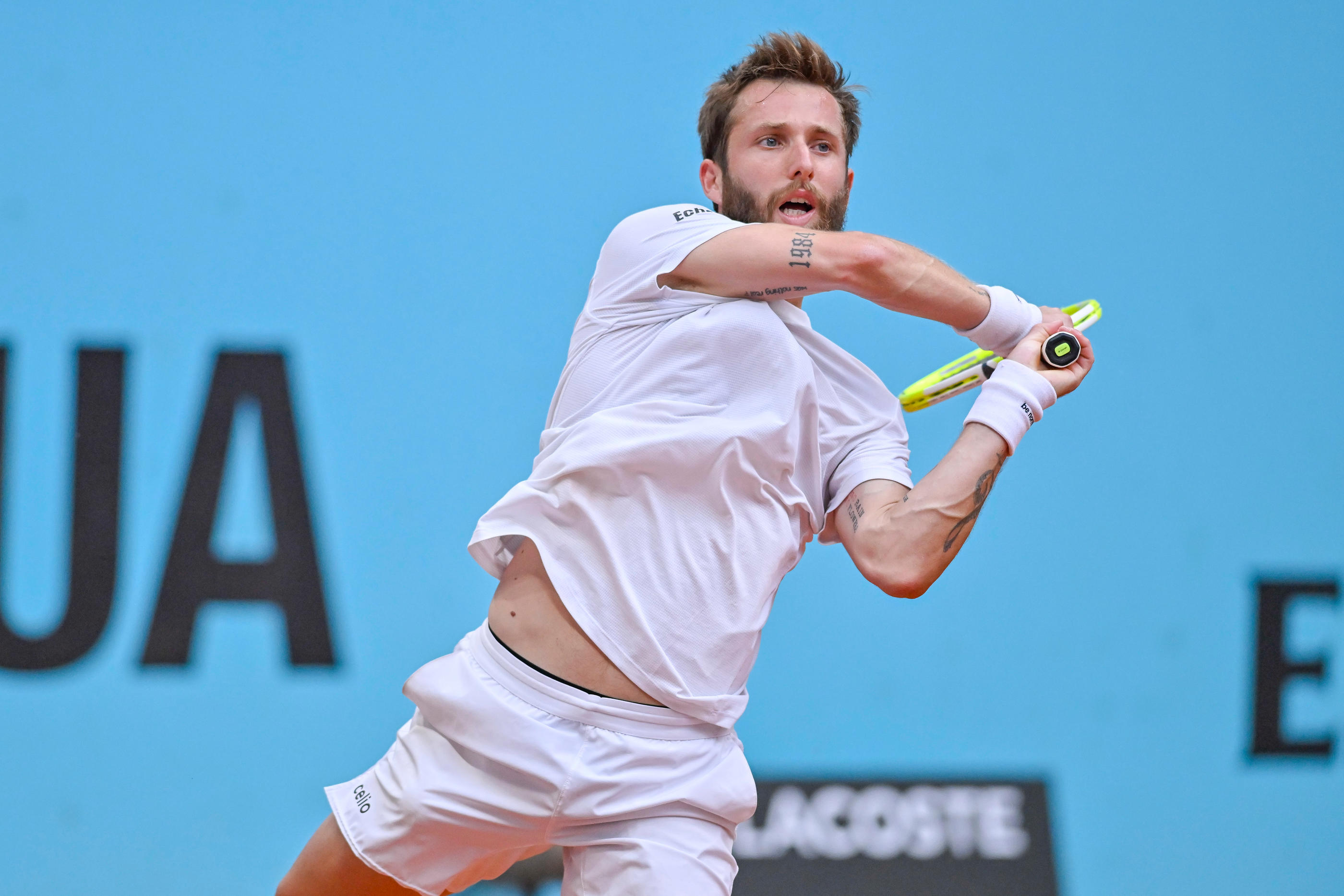 Tennis : Corentin Moutet baisse son short en pleine rencontre à ...