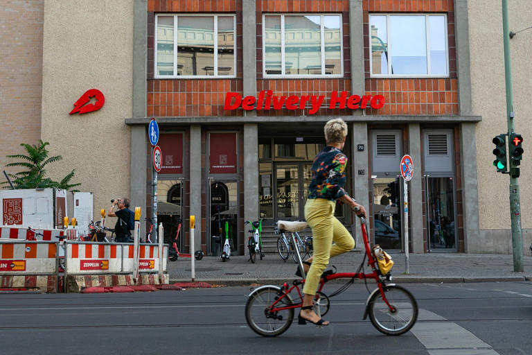 Uber boosts stake in Delivery Hero, says no takeover for now