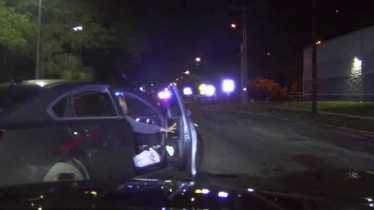 Driver flees traffic stop in Tampa, FHP searching for suspect
