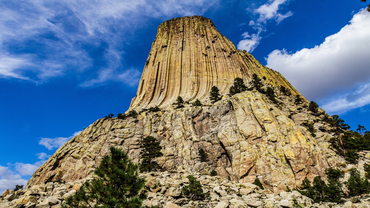 Giant claw marks, sacred ground, and open prairie: Devils Tower is ...