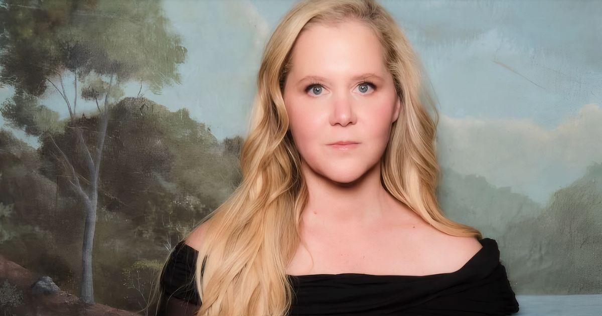 Amy Schumer says 'botched' procedure left her feeling different
